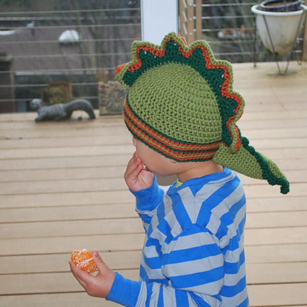 30 + Crochet Dinosaurs patterns to make - Fosbas Designs
