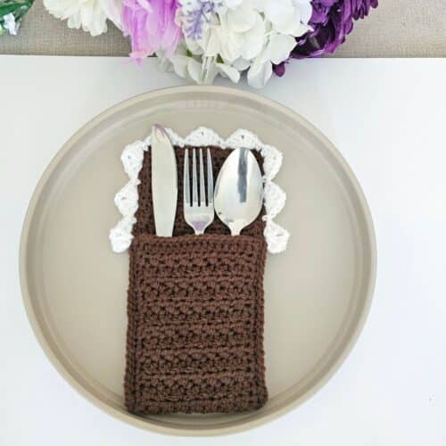 Quick crochet cutlery holder pouch Pattern - Fosbas Designs